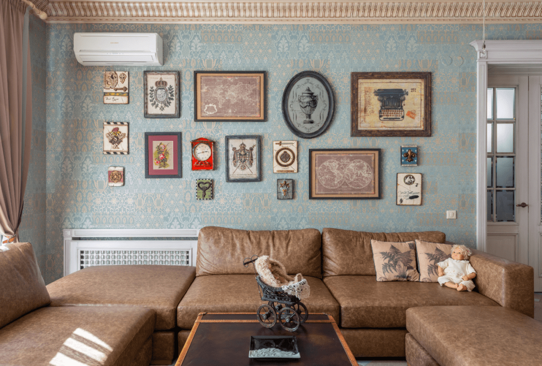 How To Create A Photo Gallery Wall - Danelia Design