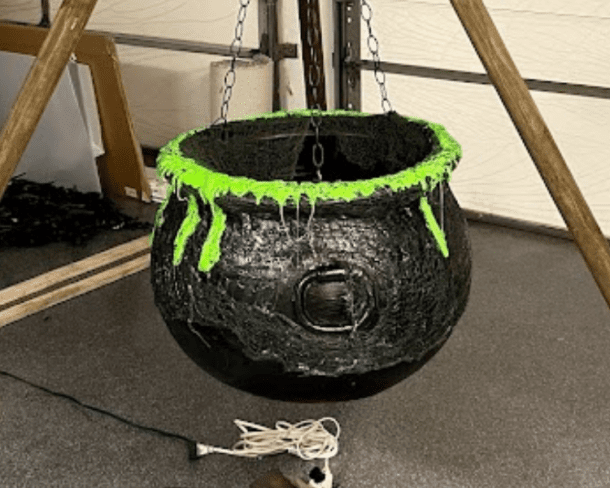 DIY Halloween Fire & Witches Cauldron - Danelia Design